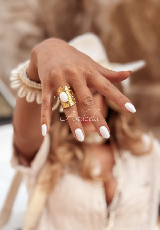 Široký prstýnek s kamínkem Graceful Gems zlato-Bílá - Internetový ...